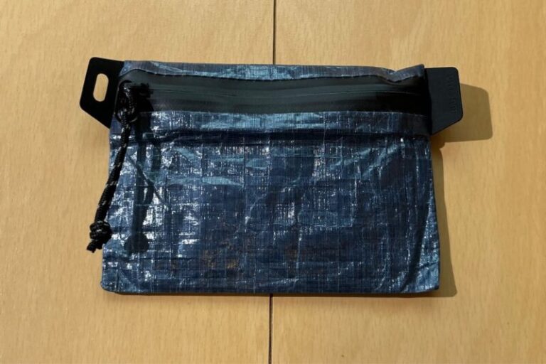 お札が2つ折りで入るUL財布「BLUE LUG mame wallet」をレビュー！ - ULコンパス